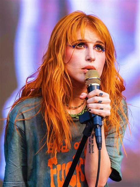 Pinterest Pelo Naranja Alizee Cantante Fotografía De Bandas