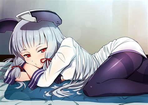 Download Free Anime Girl With Covered Thigh Wallpaper