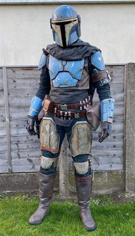 Pin By Tom Brosig On Mandalorians Mandalorian Armor Star Wars Costumes Star Wars Images