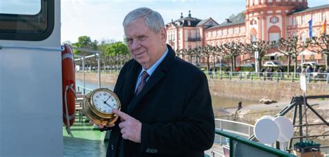 „der Staatsanwalt“ Rainer Hunold Steigt Aus Zdf Serie Aus Welt