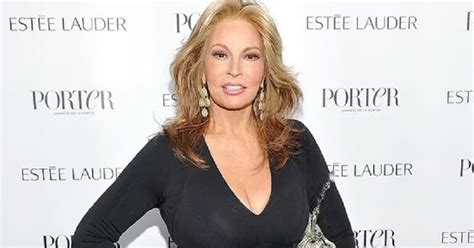 Nữ Diễn Viên Gợi Cảm Raquel Welch Qua đời