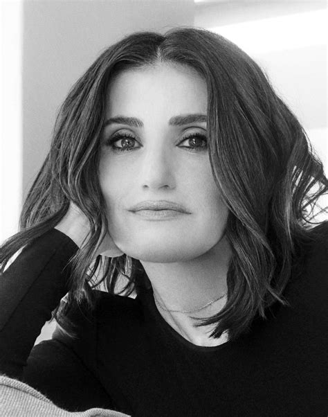 Idina Menzel Da Adolescente