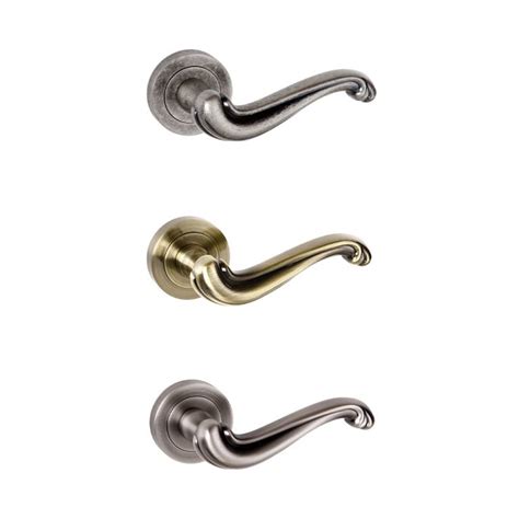 Atlantic Oe177 Old English Colchester On Round Door Handle Pack