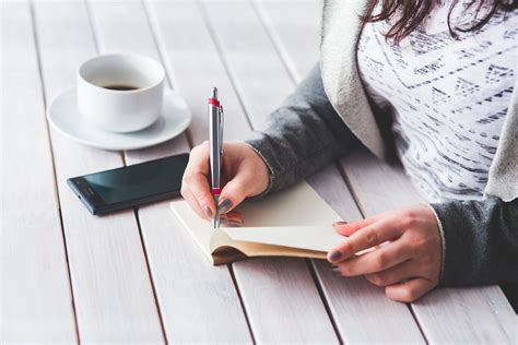 Spread Vs Circulate Vs Disseminate Vs Diffuse Vs Propagate Vs Radiate Writing Tips