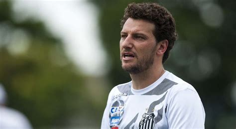 Elano Sinaliza Time A Ser Batido No Futebol Brasileiro Hoje