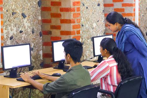 Computer Lab Pallikoodam Top Ranked High School In Kottayam Kerala
