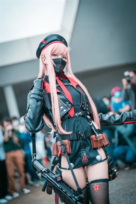 Ryu 琉 【goddess Of Victory Nikke】 終於修完我的頭髮了🥹放個場次照🫶 Rapi