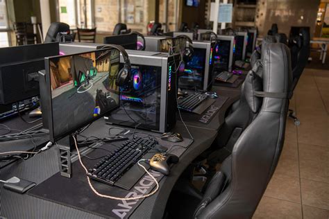 Gaming Center In Beaver Dam Wi The Bank Esports