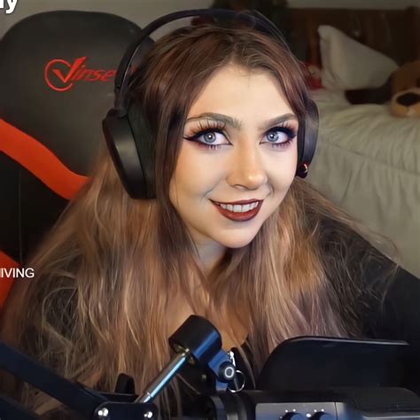 What Mic Does Justaminx Use At Indiana Brownless Blog