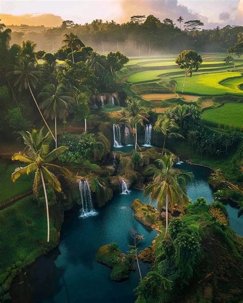 A Glimpse Of Indonesian Natural Space Anzar Abdul Kareem