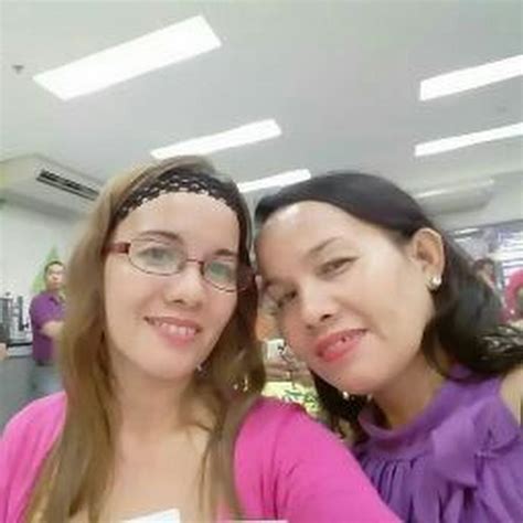 Elizabeth Meting Youtube