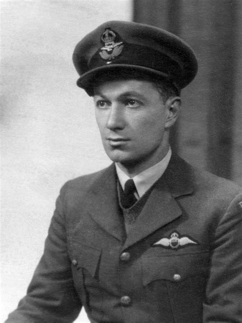 Plagis Portrait Greeks In Foreign Cockpits