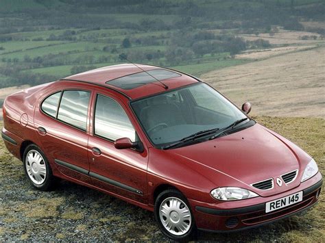 Renault Megane Sedan 1999 года выпуска Фото 1 Vercity