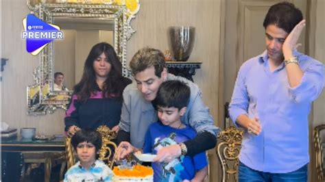 Jitendra Birthday अभिनेता जितेंद्र यांचं नातवंडांसोबत बर्थडे