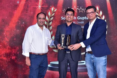 sourabh gupta on linkedin deeply honored to receive presidential club award from kotak mahindra