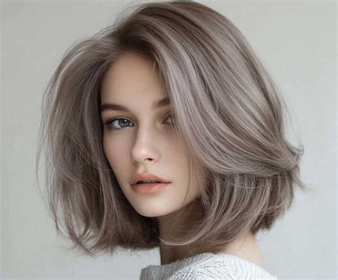 10 Trendy Ash Gray Long Bob Haircut Styles For Cool Vibes • 333k