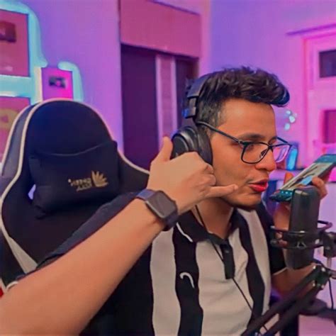 Nischay Malhan 🌚🖤 Just Smile Guys Cutie