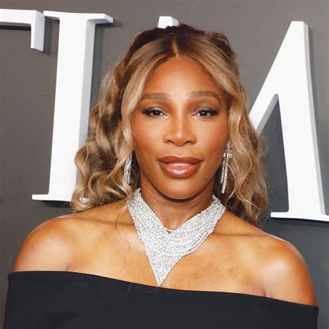 Fans React To Hailey Biebers Before And After Photos After Plastic Surgery Rumors Reemerge On