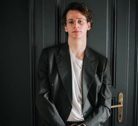 Adrian Pezdirc Glumac Nepopravljivi Sam Tužni Optimista Monitor