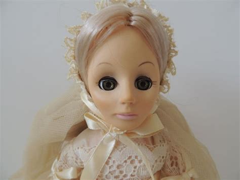 Effanbee Bride Doll Caroline Bride Dolls Dolls Bride