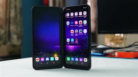 The LG G X Showcases LG S Innovation And The Future Of Smartphones Here S Why