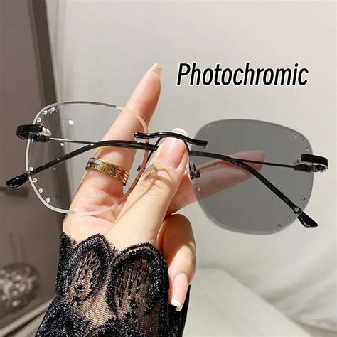 Frameless Light Sensitive Anti Blue Light Near Sight Eyewear Luxurious