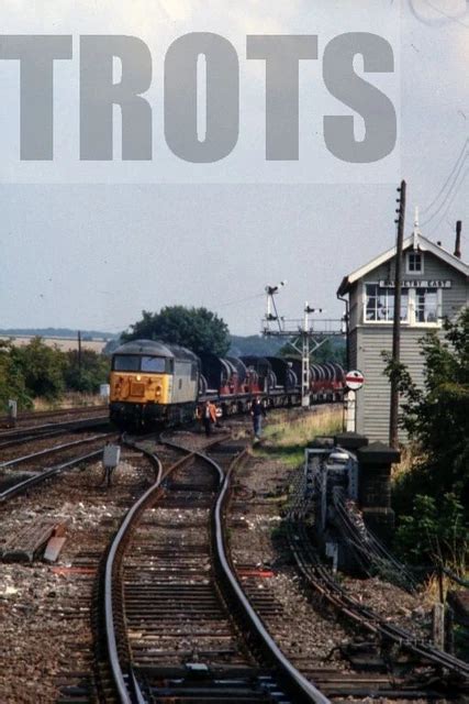 35mm Slide Br British Rail Diesel Locomotive 56076 Class 56 1993