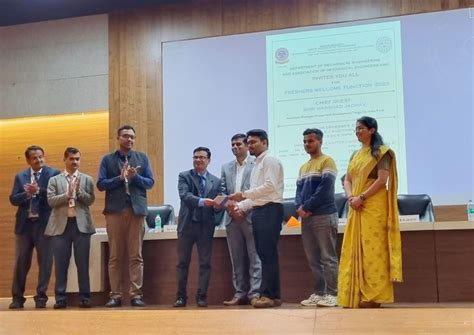 𝑯𝒆𝒍𝒍𝒐 𝑪𝒐𝒏𝒏𝒆𝒄𝒕𝒊𝒐𝒏𝒔 🙋🏻‍♂️🙋🏻‍♂️ 𝑰𝒎 𝑷𝒍𝒆𝒂𝒔𝒆𝒅 𝒕𝒐 𝒊𝒏𝒇𝒐𝒓𝒎 𝒚𝒐𝒖 𝒂𝒍𝒍 𝒕𝒉𝒂𝒕