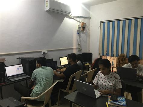 P Infowiz Software Training