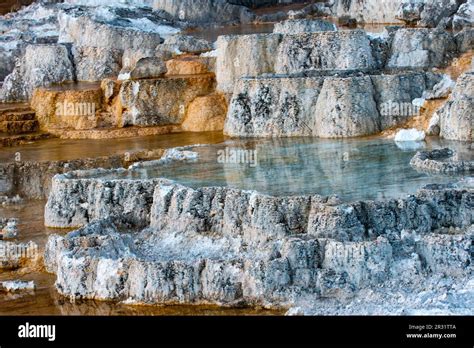 Yellowstone Silica Hi Res Stock Photography And Images Alamy