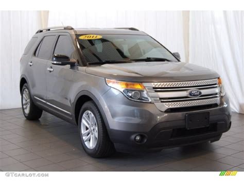 2011 Sterling Grey Metallic Ford Explorer Xlt 101127650 Photo 2