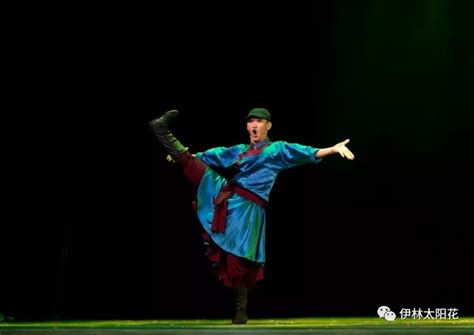 蒙古舞的手势蒙古舞舞姿第5页大山谷图库