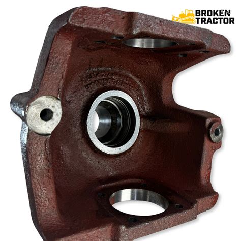 Left Hand Front Axle Swivel Housing For John Deere Backhoes