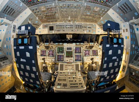 Space Shuttle Cockpit Diagram