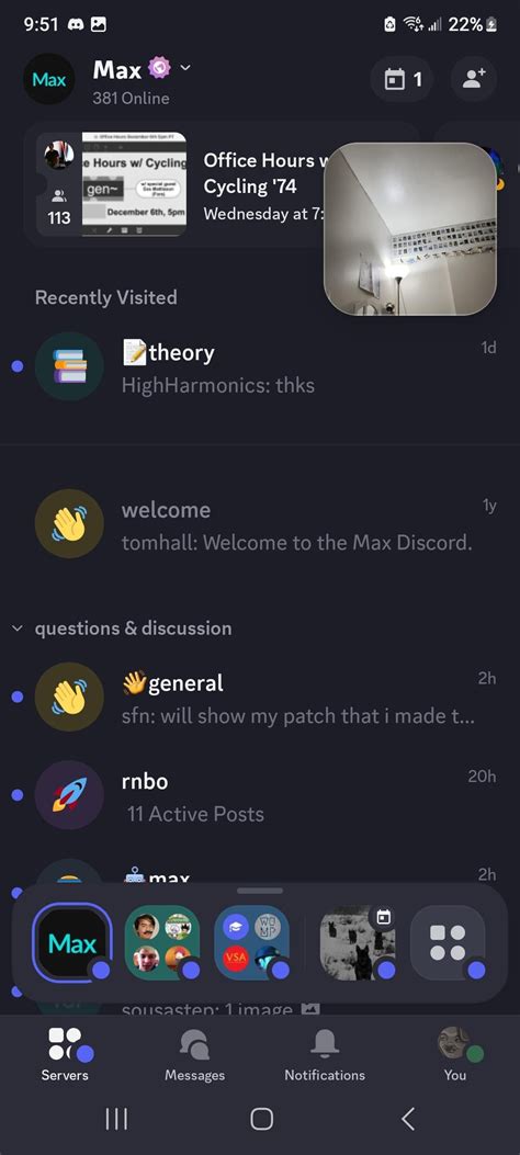 why is my discord mobile different r discordapp
