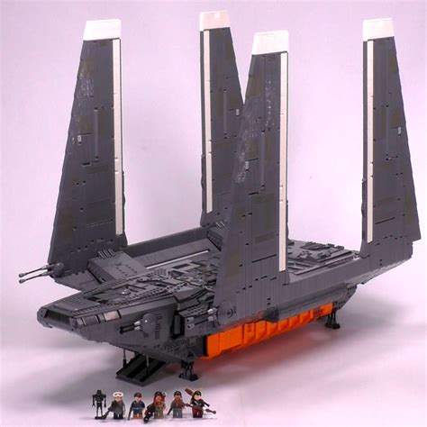 Star Wars Rogue One Zeta Class Cargo Shuttle à Léchelle Minifig