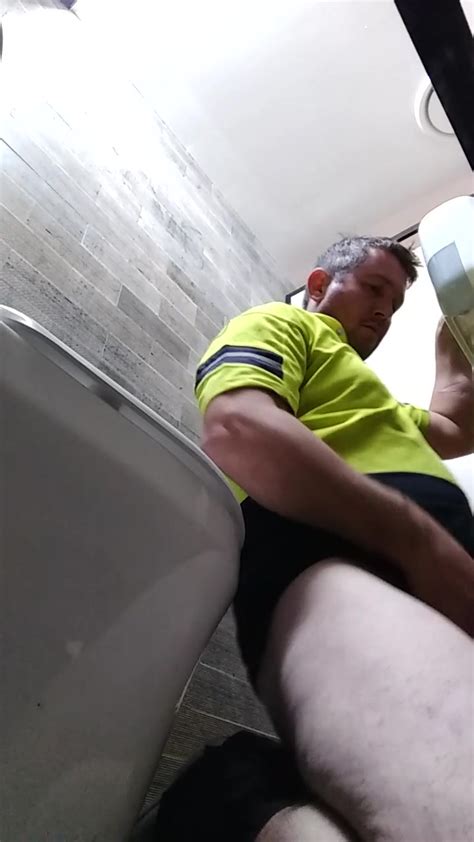 Cruising Celebrating 3 Years Tradie Wanking