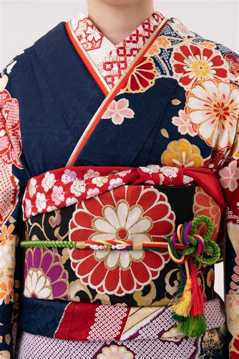 紺 相良刺繍 正絹振袖【181】 Sakura Tokyo