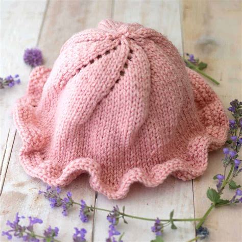 Infant Hat Knitting Pattern
