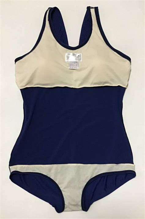 Yahooオークション 新品・スクール水着 女子用 6lサイズ 胸パッド