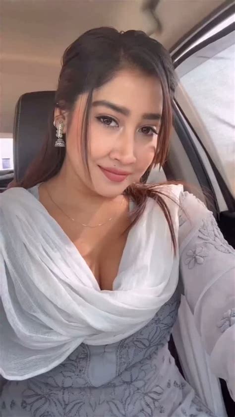 Sofiyaxxx Sofiyaxxx • Instagram Photos And Videos