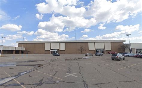 13 Suggestions To Fill Flints Empty Sears In Genesee Valley Mall