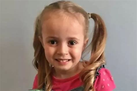 Mum Left In Tears By Bandm Managers Act Of Kindness To Young Daughter