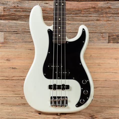 Fender American Performer Precision Bass Arctic White 2022 Chicago