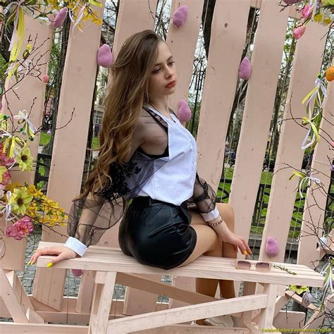 Celebridades Femeninas Oficial Viktoria Aftanas Quiero Presentarles A