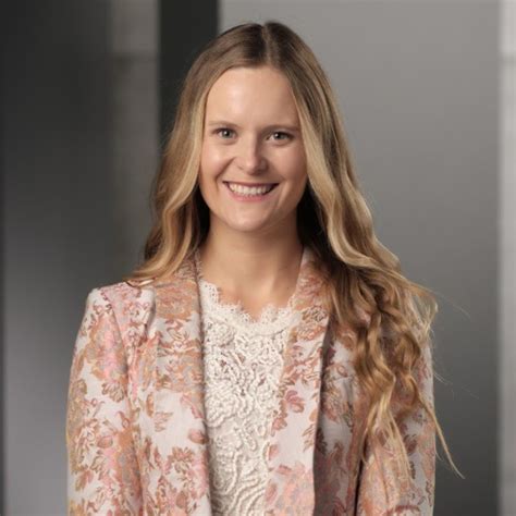 Tamara Schick Marketing Manager Stuttgart Airport Linkedin