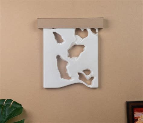 Buy Bleeding Lumens Eco Friendly Processed Plant Starch Based Wall Lamp