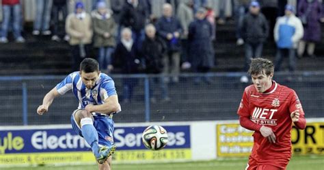 Neil Mccafferty Eager To Burst Linfields Bubble In Irish Cup Final The Irish News