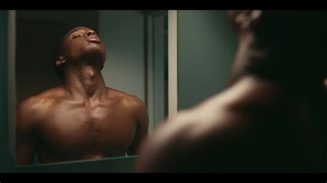 Auscaps Kedar Williams Stirling Shirtless In Sex Education 1 03