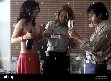 Penelope Cruz Johnny Depp And Jordi Molla Film Blow Usa 2001
